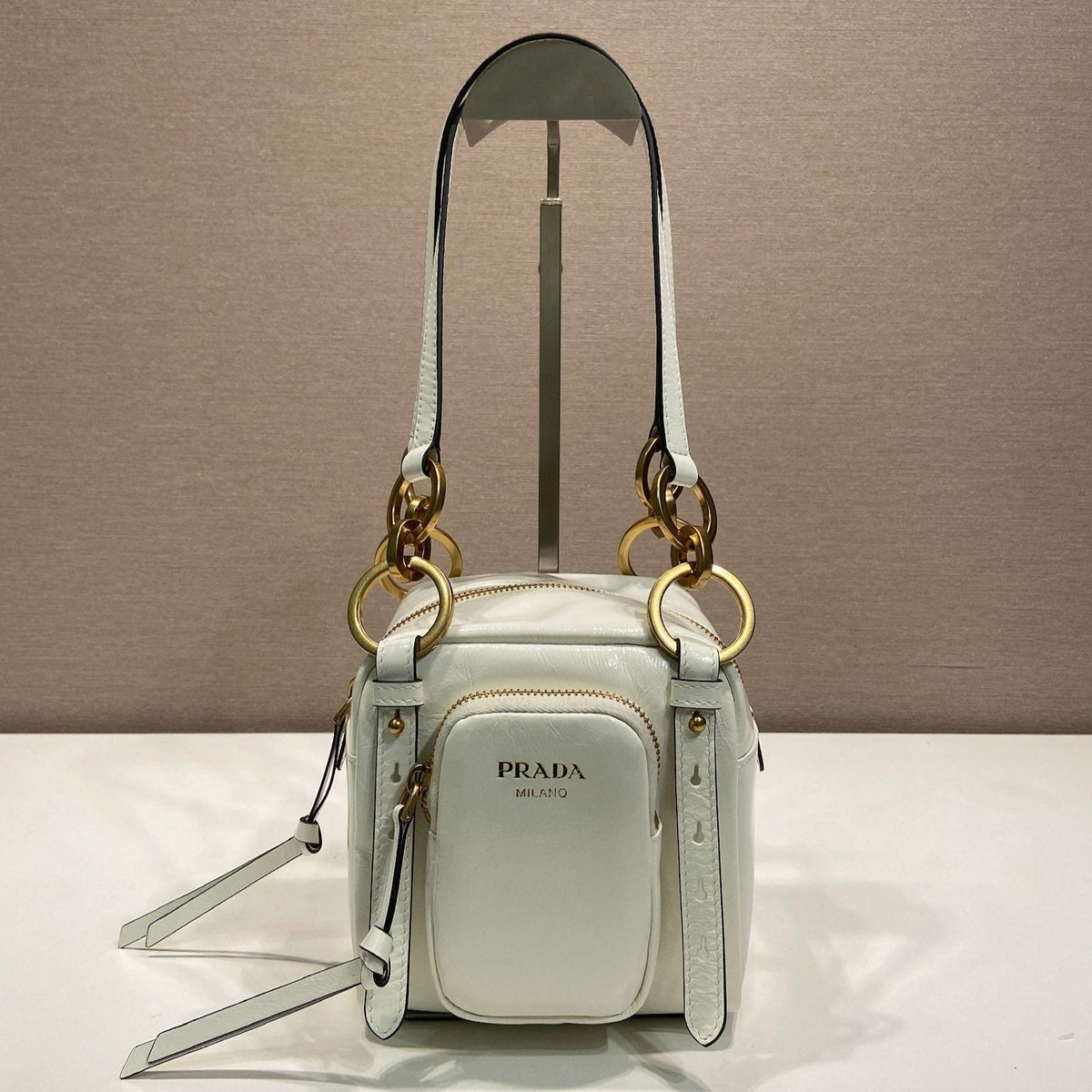 SMALL RECTANGULAR BAG 14 IN WHITE OIL WAX LAMBSKIN GOLD HARDWARE – Amejews