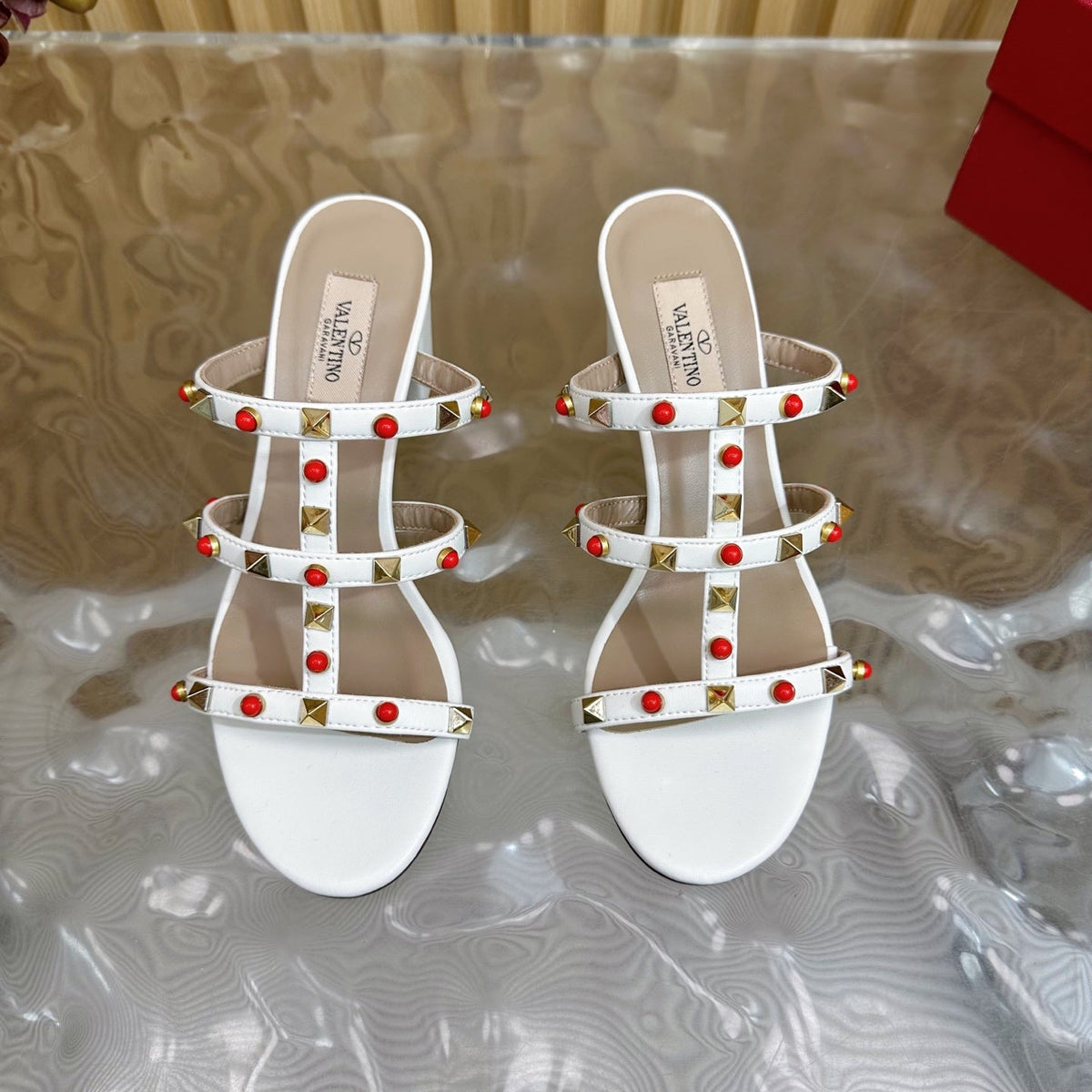 Rockstud Leather Caged Mule Sandals 60mm White Sheepskin 307863 – Amejews